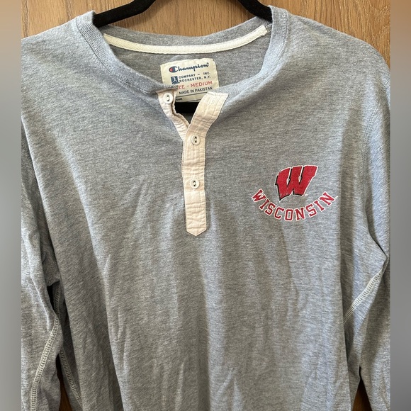 Champion | Shirts | Wisconsin Badgers Button Up Shirt | Poshmark